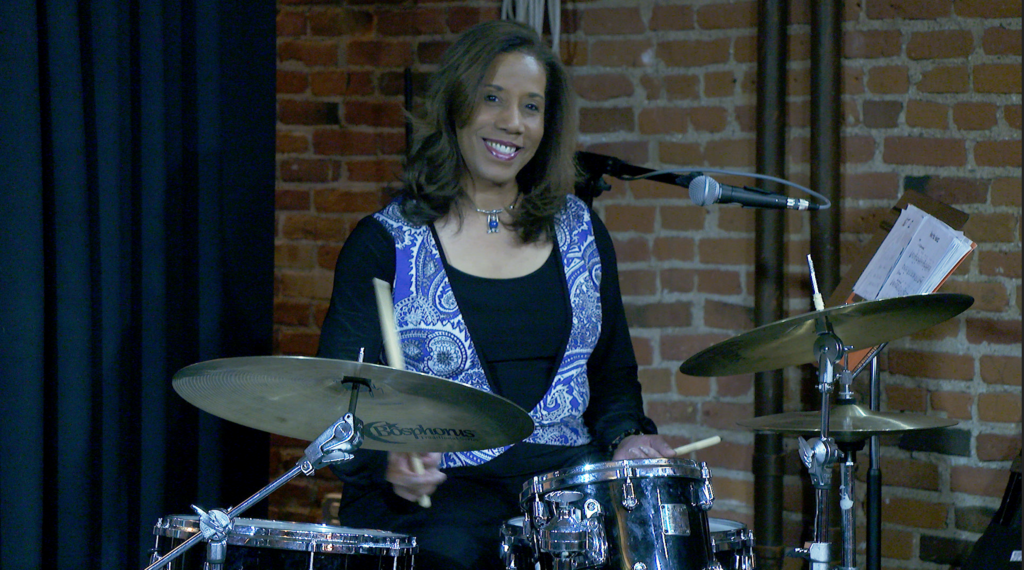 Detroit drummer Gayelynn McKinney paves way for other women drummers ...