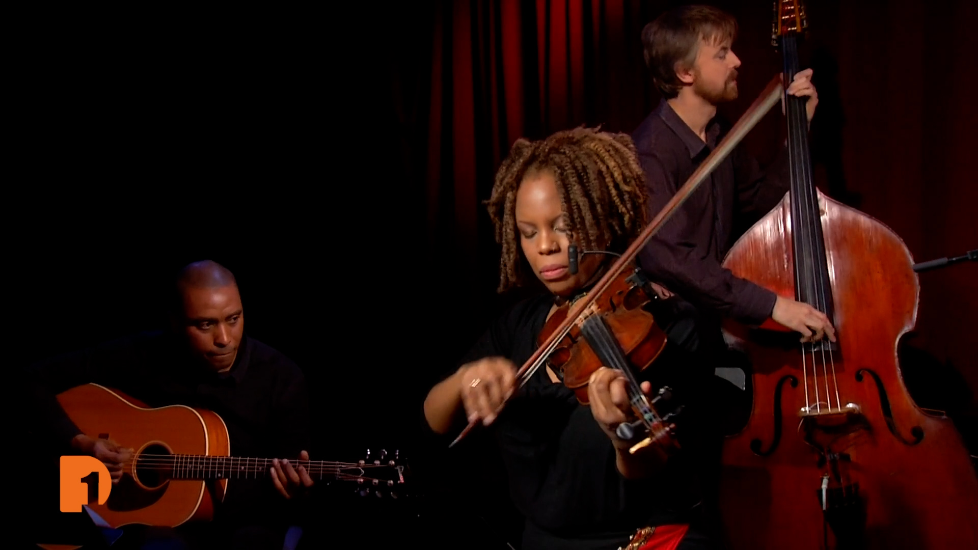 Violinist Regina Carter receives 2023 NEA Jazz Master Award - Detroit PBS