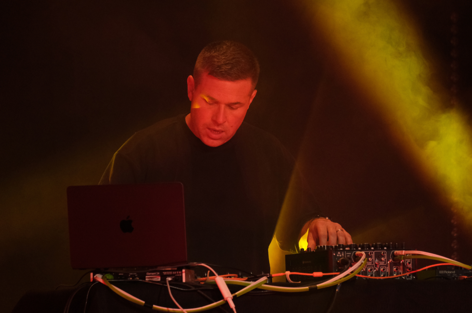 Detroit-Based techno producer and Performer, Kevin Reynolds takes the DPLFM Stage. - Detroit PBS