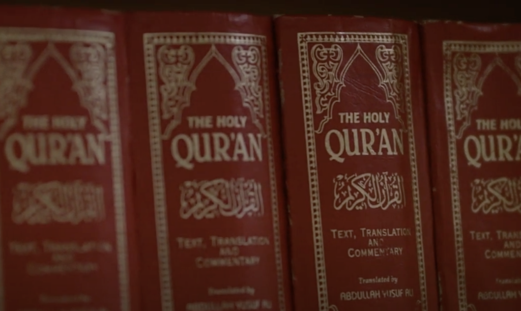 Religious Diversity Journeys | Islam: Contributions, Prayer, and ...
