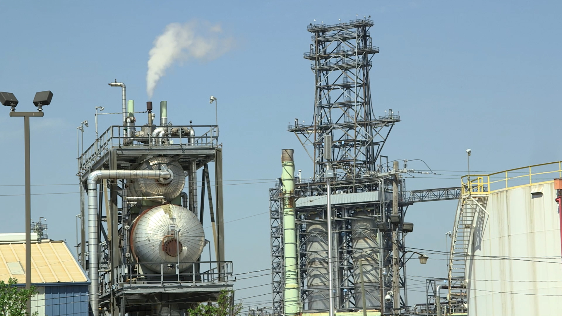 Air pollution in Detroit impacts climate changes, residents' health ...