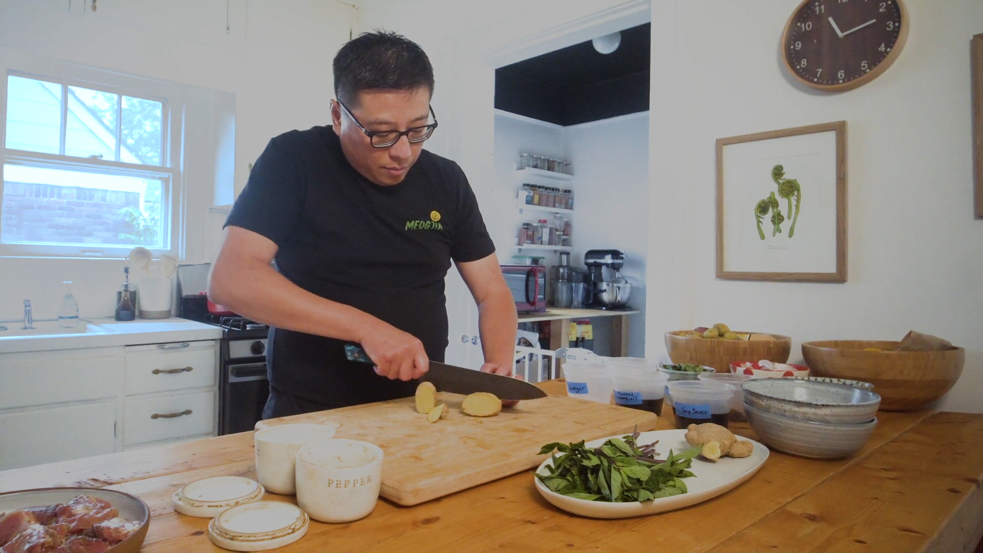 Chef Leo Chen shares recipe for his signature dish Three Cup Chicken