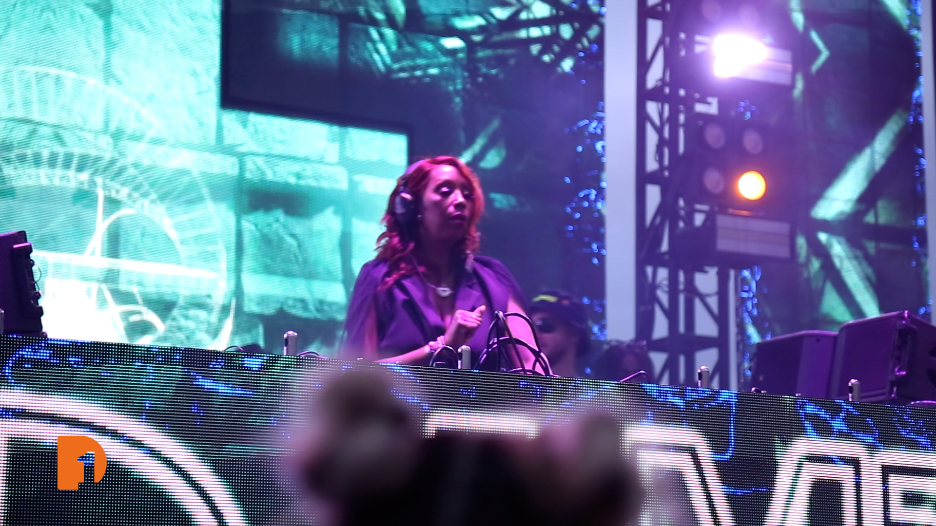 DJ Minx, DJ Holographic talk techno and queer culture in electronic music